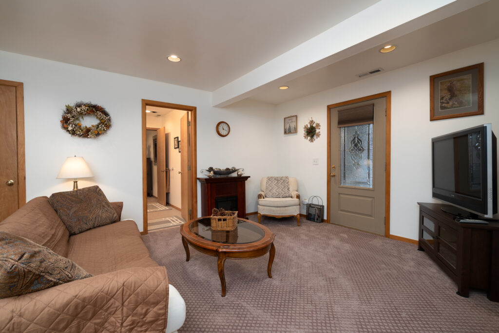 Available Rentals – Green Ocean Real Estate Services
